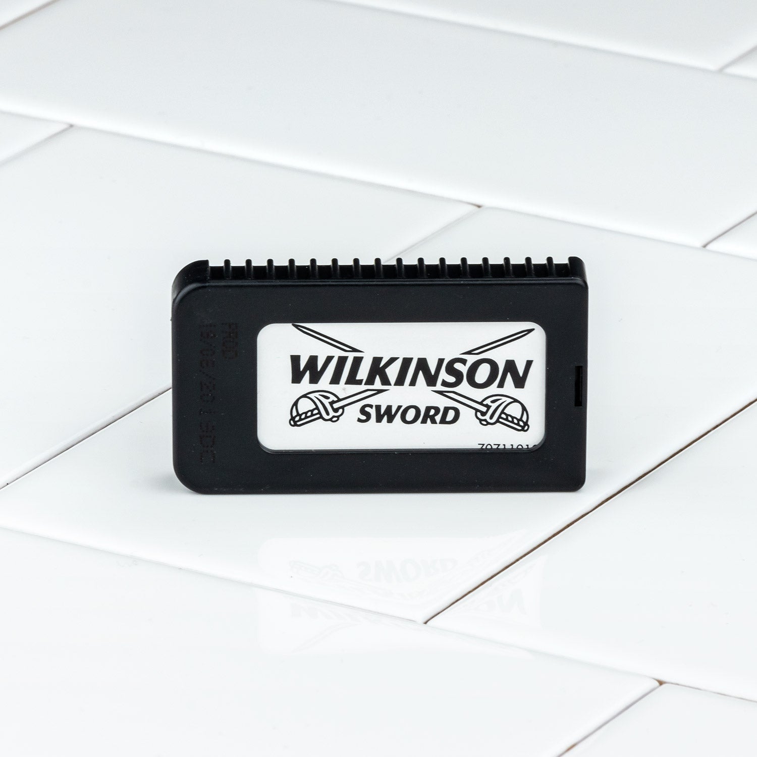 Wilkinson Sword Classic Double Edge Razor Blades, 5 Pack – Knifewear ...