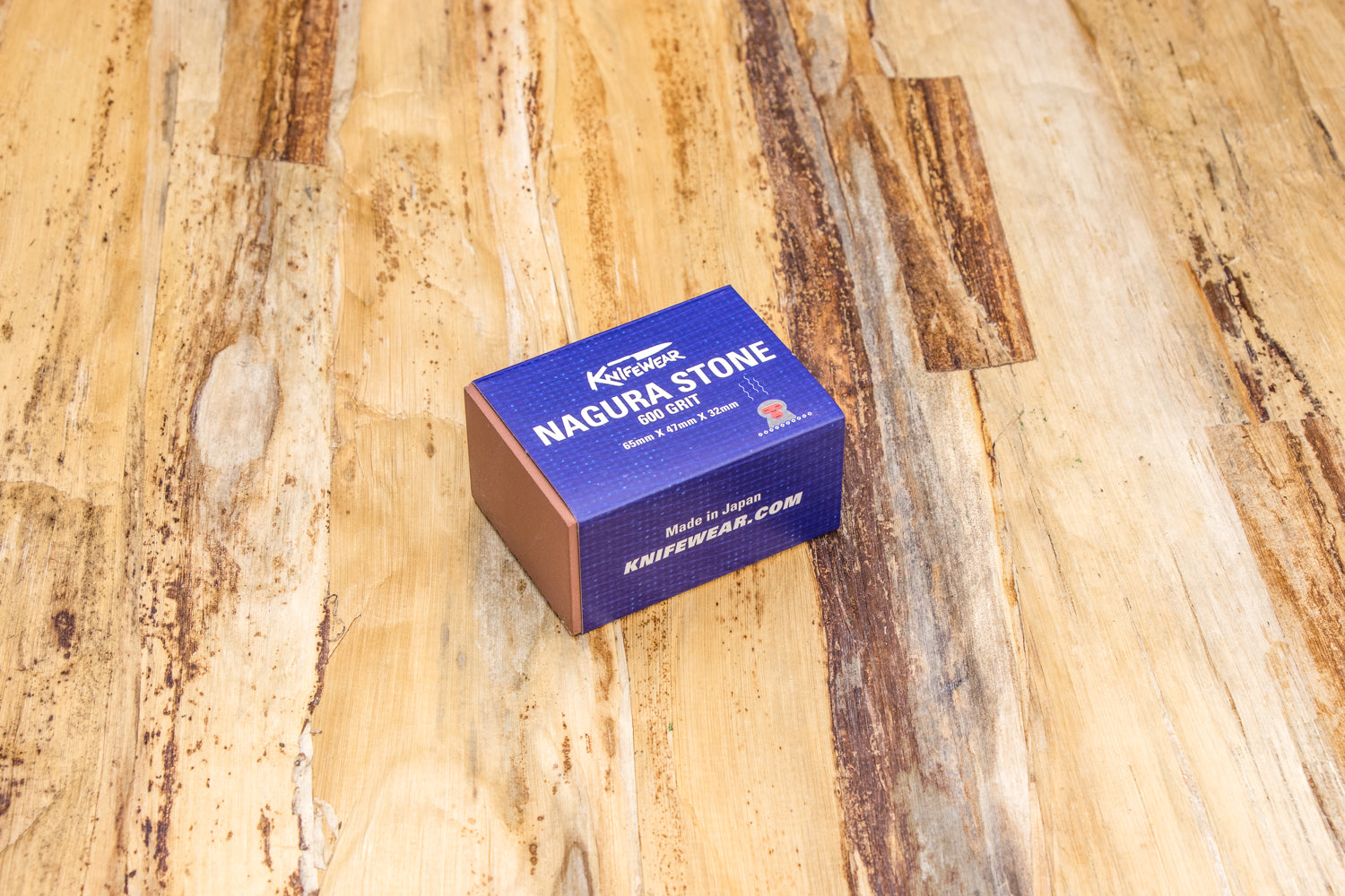 How (and Why) to Flatten Your Whetstones with a Truing Stone ...